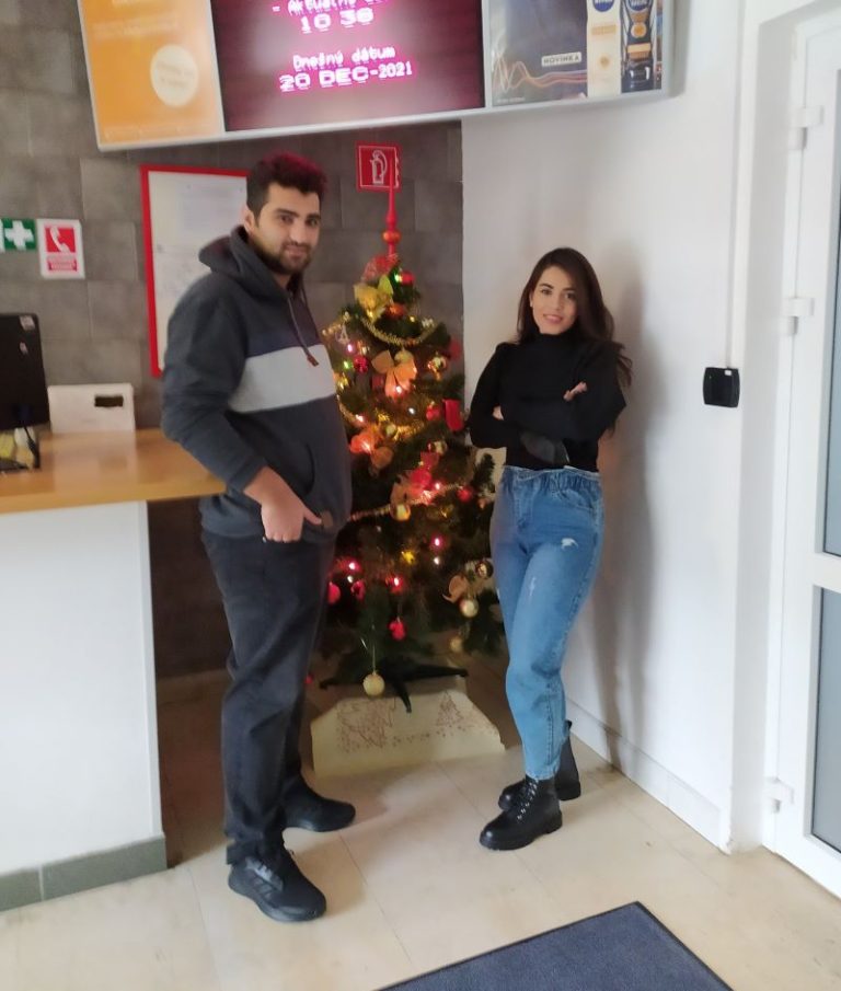 P. Moghaddam and R. Samiee - new PhD students from Iran - FunGlass